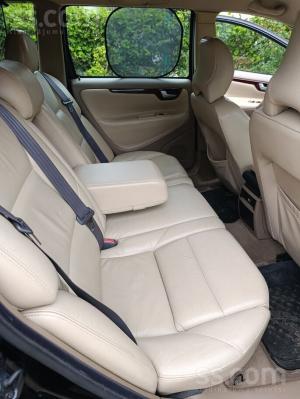 Melns Volvo V70 2003 Rīga, ar dzinēja tilpumu 2.40 L un nobraukumu 399 tūkst. km par 1790 €, foto 9 vietnē AUTOMOTO.COM.LV