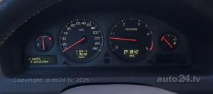 Melns Volvo V70 2003 Paide, ar dzinēja tilpumu 2.40 L un nobraukumu 416 tūkst. km par 3450 €, foto 12 vietnē AUTOMOTO.COM.LV