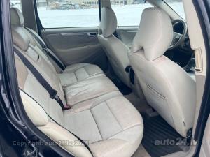 Melns Volvo V70 2004 Pērnava, ar dzinēja tilpumu 2.40 L un nobraukumu 318 tūkst. km par 3490 €, foto 8 vietnē AUTOMOTO.COM.LV
