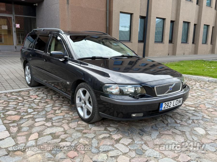 Черный Вольво В70 2004 в Пайде, объемом двигателя 2.40 л и пробегом 392 тыс. км за 3390 €, фото 5 на AUTOMOTO.COM.LV