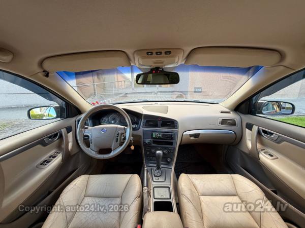 Melns Volvo V70 2004 Paide, ar dzinēja tilpumu 2.40 L un nobraukumu 392 tūkst. km par 3390 €, foto 9 vietnē AUTOMOTO.COM.LV