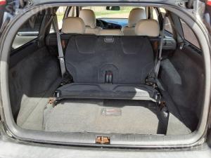 Melns Volvo V70 2004 Preiļi, ar dzinēja tilpumu 2.40 L un nobraukumu 441 tūkst. km par 2000 €, foto 5 vietnē AUTOMOTO.COM.LV