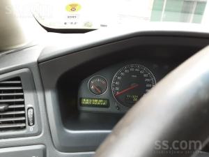 Melns Volvo V70 2004 Preiļi, ar dzinēja tilpumu 2.40 L un nobraukumu 441 tūkst. km par 2000 €, foto 17 vietnē AUTOMOTO.COM.LV