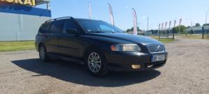 Melns Volvo V70 2004 Rīga, ar dzinēja tilpumu 2.40 L un nobraukumu 383 tūkst. km par 2350 €, foto 9 vietnē AUTOMOTO.COM.LV