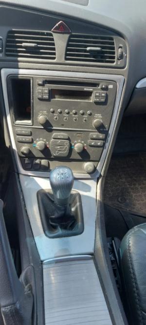 Melns Volvo V70 2004 Rīga, ar dzinēja tilpumu 2.40 L un nobraukumu 383 tūkst. km par 2350 €, foto 20 vietnē AUTOMOTO.COM.LV