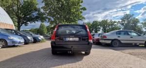 Black Volvo V70 2004 in Valmiera, with an engine capacity of 2.40 L and mileage of 307 thousand km for 1600 €, photo 5 on AUTOMOTO.COM.LV