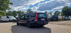 Black Volvo V70 2004 in Valmiera, with an engine capacity of 2.40 L and mileage of 307 thousand km for 1600 €, photo 6 on AUTOMOTO.COM.LV