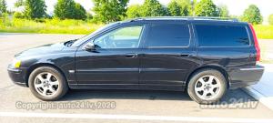 Melns Volvo V70 2004 Narva, ar dzinēja tilpumu 2.40 L un nobraukumu 400 tūkst. km par 1490 €, foto 6 vietnē AUTOMOTO.COM.LV
