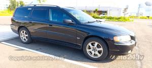 Melns Volvo V70 2004 Narva, ar dzinēja tilpumu 2.40 L un nobraukumu 400 tūkst. km par 1490 €, foto 8 vietnē AUTOMOTO.COM.LV