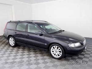 Black Volvo V70 2004 in Tallinn, with an engine capacity of 2.40 L and mileage of 354 thousand km for 1499 €, photo  on AUTOMOTO.COM.LV