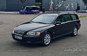 Black Volvo V70 2004 in Paide, with an engine capacity of 2.40 L and mileage of 349 thousand km for 3450 €, photo 3 on AUTOMOTO.COM.LV