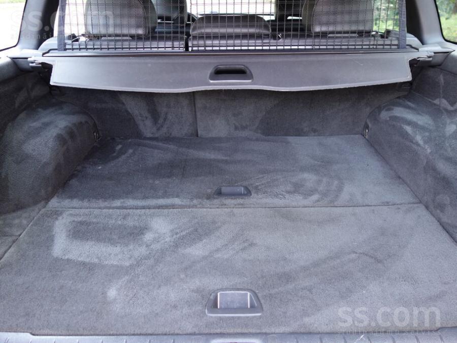 Black Volvo V70 2004 in Riga, with an engine capacity of 2.40 L and mileage of 347 thousand km for 2150 €, photo 25 on AUTOMOTO.COM.LV