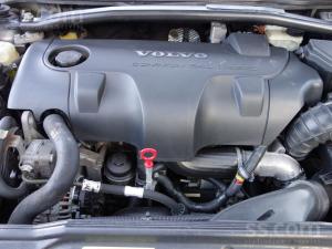 Black Volvo V70 2004 in Riga, with an engine capacity of 2.40 L and mileage of 347 thousand km for 2150 €, photo 31 on AUTOMOTO.COM.LV