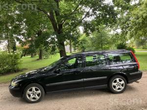 Melns Volvo V70 2004 Jelgava, ar dzinēja tilpumu 2.40 L un nobraukumu 407 tūkst. km par 2950 €, foto 6 vietnē AUTOMOTO.COM.LV