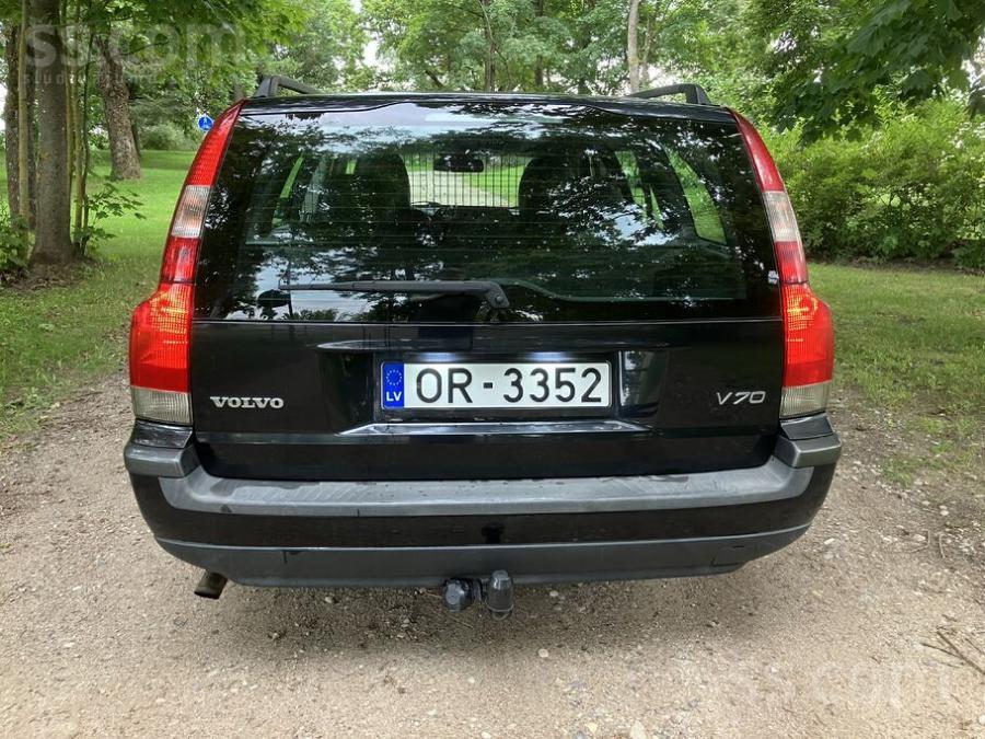 Melns Volvo V70 2004 Jelgava, ar dzinēja tilpumu 2.40 L un nobraukumu 407 tūkst. km par 2950 €, foto 7 vietnē AUTOMOTO.COM.LV
