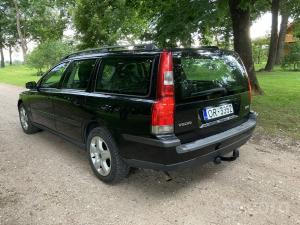 Melns Volvo V70 2004 Jelgava, ar dzinēja tilpumu 2.40 L un nobraukumu 407 tūkst. km par 2950 €, foto 9 vietnē AUTOMOTO.COM.LV
