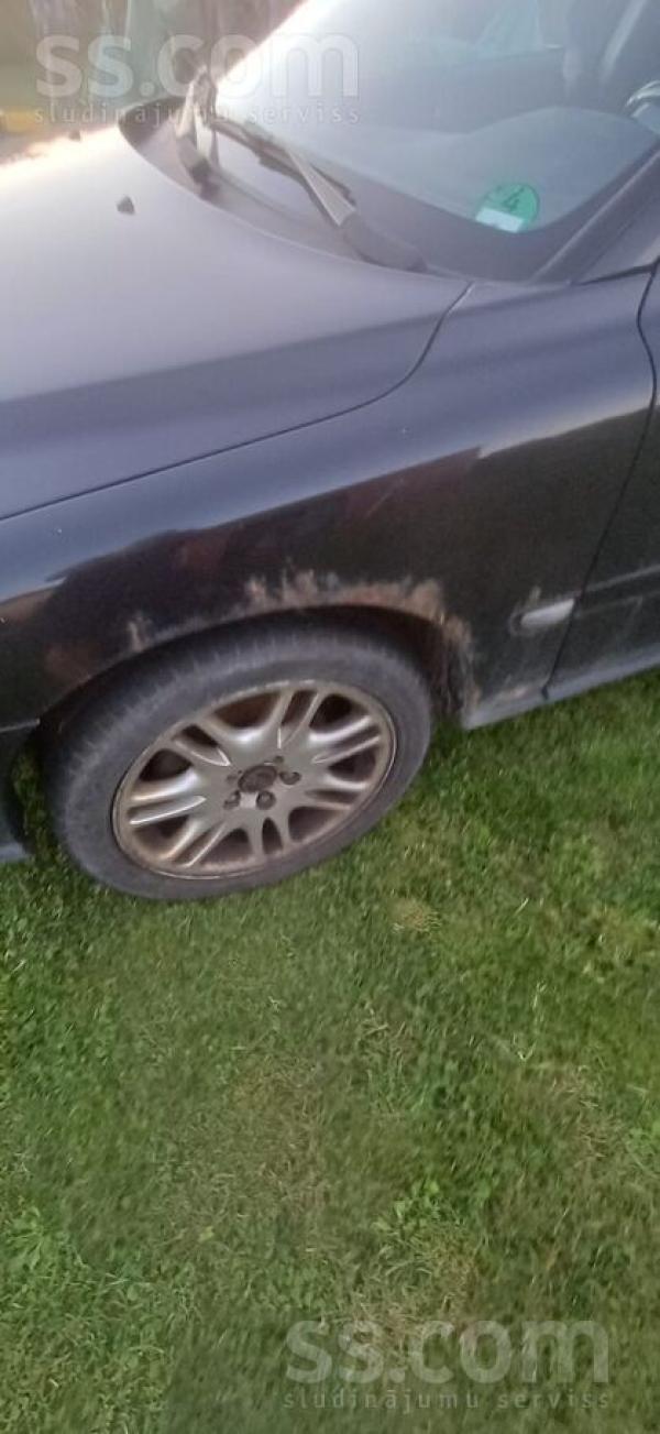 Black Volvo V70 2004 in Riga, with an engine capacity of 2.40 L and mileage of 310 thousand km for 850 €, photo 7 on AUTOMOTO.COM.LV