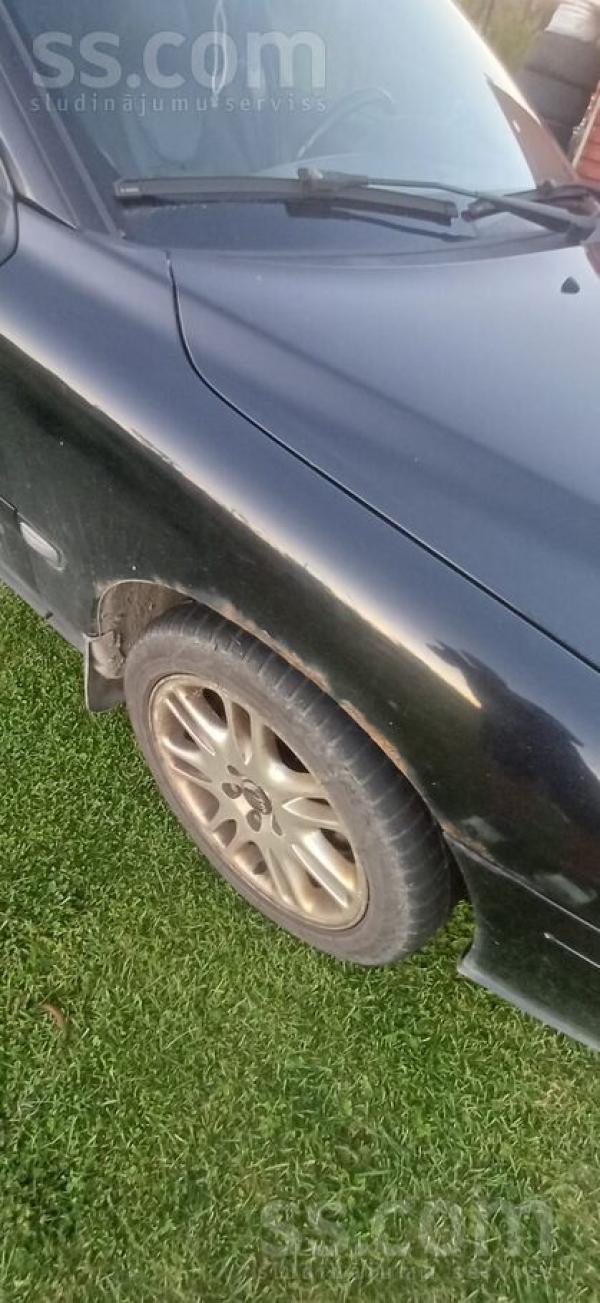 Black Volvo V70 2004 in Riga, with an engine capacity of 2.40 L and mileage of 310 thousand km for 850 €, photo 8 on AUTOMOTO.COM.LV