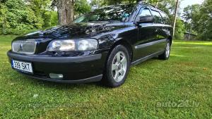Melns Volvo V70 2004 Tallina, ar dzinēja tilpumu 2.40 L un nobraukumu 410 tūkst. km par 1800 €, foto 5 vietnē AUTOMOTO.COM.LV