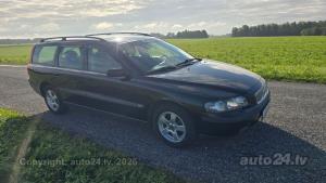 Melns Volvo V70 2004 Tallina, ar dzinēja tilpumu 2.40 L un nobraukumu 410 tūkst. km par 1800 €, foto 12 vietnē AUTOMOTO.COM.LV