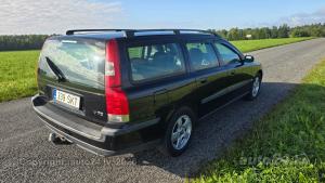 Melns Volvo V70 2004 Tallina, ar dzinēja tilpumu 2.40 L un nobraukumu 410 tūkst. km par 1800 €, foto 15 vietnē AUTOMOTO.COM.LV