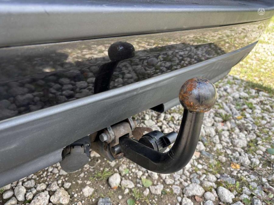 Melns Volvo V70 2004 Viļņa, ar dzinēja tilpumu 2.40 L un nobraukumu 299 tūkst. km par 2600 €, foto 7 vietnē AUTOMOTO.COM.LV
