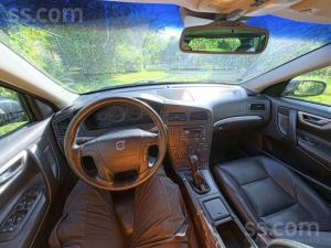 Black Volvo V70 2004 in Riga, with an engine capacity of 2.40 L and mileage of 388 thousand km for 1100 €, photo 7 on AUTOMOTO.COM.LV