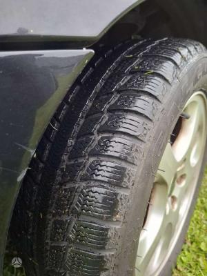 Black Volvo V70 2004 in Telschi, with an engine capacity of 2.40 L and mileage of 388 thousand km for 1550 €, photo 9 on AUTOMOTO.COM.LV