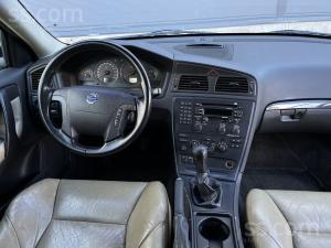 Черный Вольво В70 2004 в Рига, объемом двигателя 2.40 л и пробегом 298 тыс. км за 1890 €, фото 6 на AUTOMOTO.COM.LV