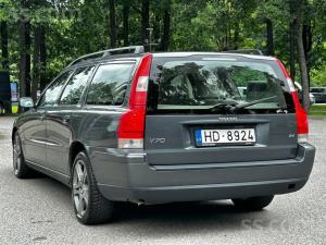 Melns Volvo V70 2005 Rīga, ar dzinēja tilpumu 2.40 L un nobraukumu 277 tūkst. km par 1390 €, foto 6 vietnē AUTOMOTO.COM.LV