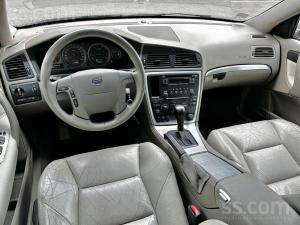 Melns Volvo V70 2005 Rīga, ar dzinēja tilpumu 2.40 L un nobraukumu 277 tūkst. km par 1390 €, foto 13 vietnē AUTOMOTO.COM.LV
