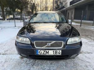 Melns Volvo V70 2005 Viļņa, ar dzinēja tilpumu 2.40 L un nobraukumu 370 tūkst. km par 1650 €, foto 2 vietnē AUTOMOTO.COM.LV