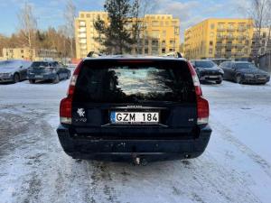 Melns Volvo V70 2005 Viļņa, ar dzinēja tilpumu 2.40 L un nobraukumu 370 tūkst. km par 1650 €, foto 6 vietnē AUTOMOTO.COM.LV