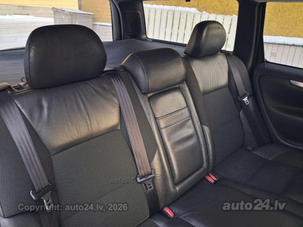 Black Volvo V70 2005 in Paide, with an engine capacity of 0.00 L and mileage of 391 thousand km for 3450 €, photo 9 on AUTOMOTO.COM.LV