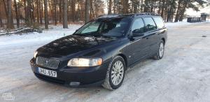 Black Volvo V70 2005 in Jonava, with an engine capacity of 2.40 L and mileage of 439 thousand km for 2000 €, photo  on AUTOMOTO.COM.LV