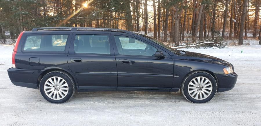 Melns Volvo V70 2005 Jonava, ar dzinēja tilpumu 2.40 L un nobraukumu 439 tūkst. km par 2000 €, foto 4 vietnē AUTOMOTO.COM.LV