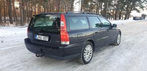 Melns Volvo V70 2005 Jonava, ar dzinēja tilpumu 2.40 L un nobraukumu 439 tūkst. km par 2000 €, foto 5 vietnē AUTOMOTO.COM.LV