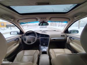 Melns Volvo V70 2005 Telšiai, ar dzinēja tilpumu 2.40 L un nobraukumu 400 tūkst. km par 1850 €, foto 13 vietnē AUTOMOTO.COM.LV
