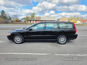 Black Volvo V70 2005 in Paide, with an engine capacity of 2.40 L and mileage of 350 thousand km for 3390 €, photo 9 on AUTOMOTO.COM.LV