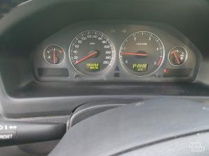 Черный Вольво В70 2005 в Вильнюс, объемом двигателя 2.50 л и пробегом 469 тыс. км за 1750 €, фото 12 на AUTOMOTO.COM.LV