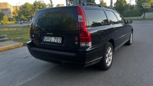 Melns Volvo V70 2005 Viļņa, ar dzinēja tilpumu 2.40 L un nobraukumu 410 tūkst. km par 1350 €, foto 5 vietnē AUTOMOTO.COM.LV