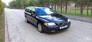 Melns Volvo V70 2005 Širvintos, ar dzinēja tilpumu 2.40 L un nobraukumu 232 tūkst. km par 2250 €, foto 3 vietnē AUTOMOTO.COM.LV
