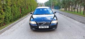 Melns Volvo V70 2005 Širvintos, ar dzinēja tilpumu 2.40 L un nobraukumu 232 tūkst. km par 2250 €, foto 4 vietnē AUTOMOTO.COM.LV