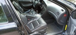 Melns Volvo V70 2005 Širvintos, ar dzinēja tilpumu 2.40 L un nobraukumu 232 tūkst. km par 2250 €, foto 15 vietnē AUTOMOTO.COM.LV