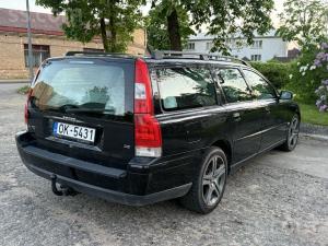 Melns Volvo V70 2005 Dobele, ar dzinēja tilpumu 2.40 L un nobraukumu 364 tūkst. km par 1500 €, foto 5 vietnē AUTOMOTO.COM.LV