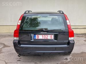 Melns Volvo V70 2005 Ogre, ar dzinēja tilpumu 2.50 L un nobraukumu 0 tūkst. km par 4150 €, foto 8 vietnē AUTOMOTO.COM.LV