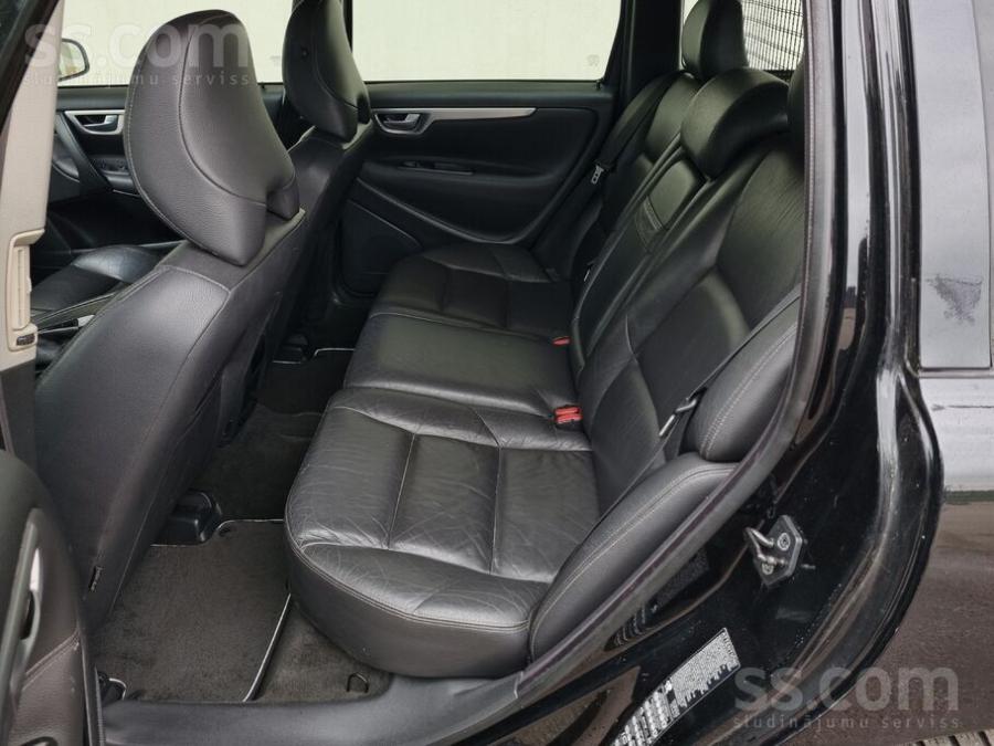 Melns Volvo V70 2005 Ogre, ar dzinēja tilpumu 2.50 L un nobraukumu 0 tūkst. km par 4150 €, foto 13 vietnē AUTOMOTO.COM.LV