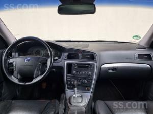Melns Volvo V70 2005 Ogre, ar dzinēja tilpumu 2.50 L un nobraukumu 0 tūkst. km par 4150 €, foto 14 vietnē AUTOMOTO.COM.LV