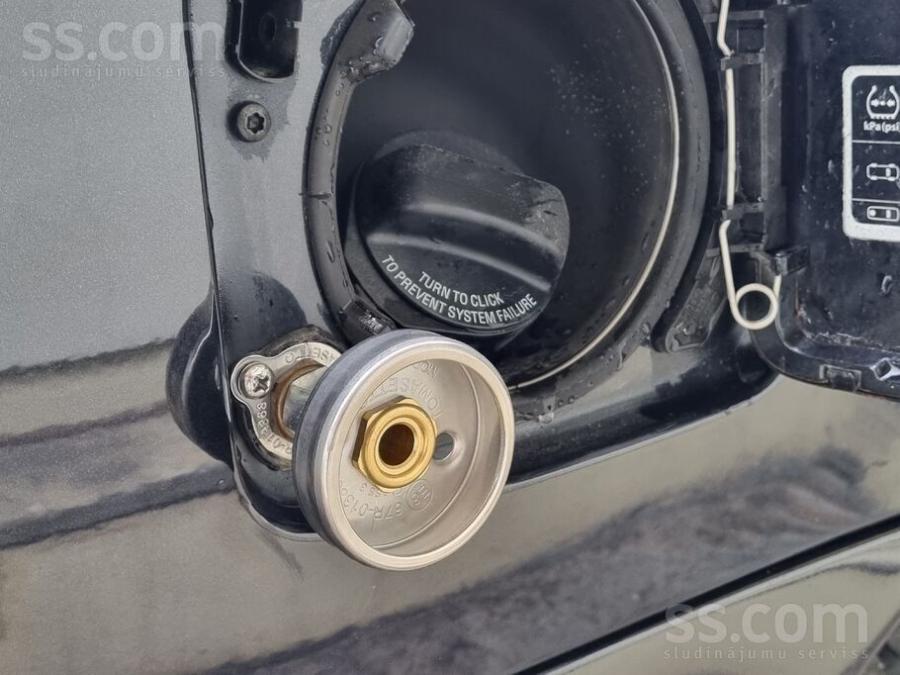 Melns Volvo V70 2005 Ogre, ar dzinēja tilpumu 2.50 L un nobraukumu 0 tūkst. km par 4150 €, foto 24 vietnē AUTOMOTO.COM.LV