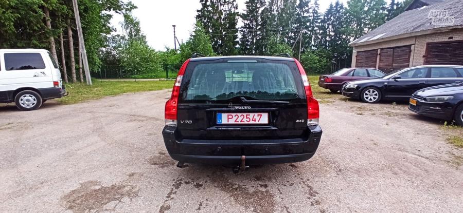 Melns Volvo V70 2005 Viļņa, ar dzinēja tilpumu 2.40 L un nobraukumu 232 tūkst. km par 2350 €, foto 5 vietnē AUTOMOTO.COM.LV